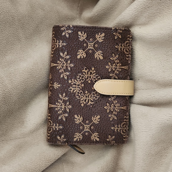 Inden-Ya | Bags | Indenya Folky Bifold Wallet | Poshmark